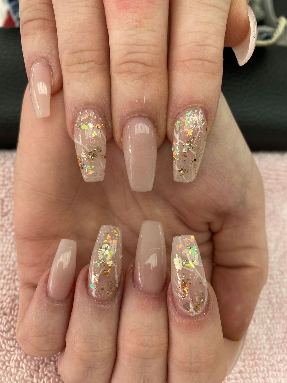York Nails & Spa