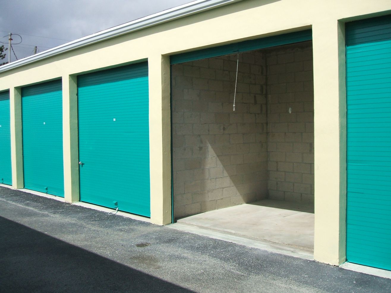 Mini Self-Storage Units for Rent | Pompano Beach and Oakland Park | A1A ...