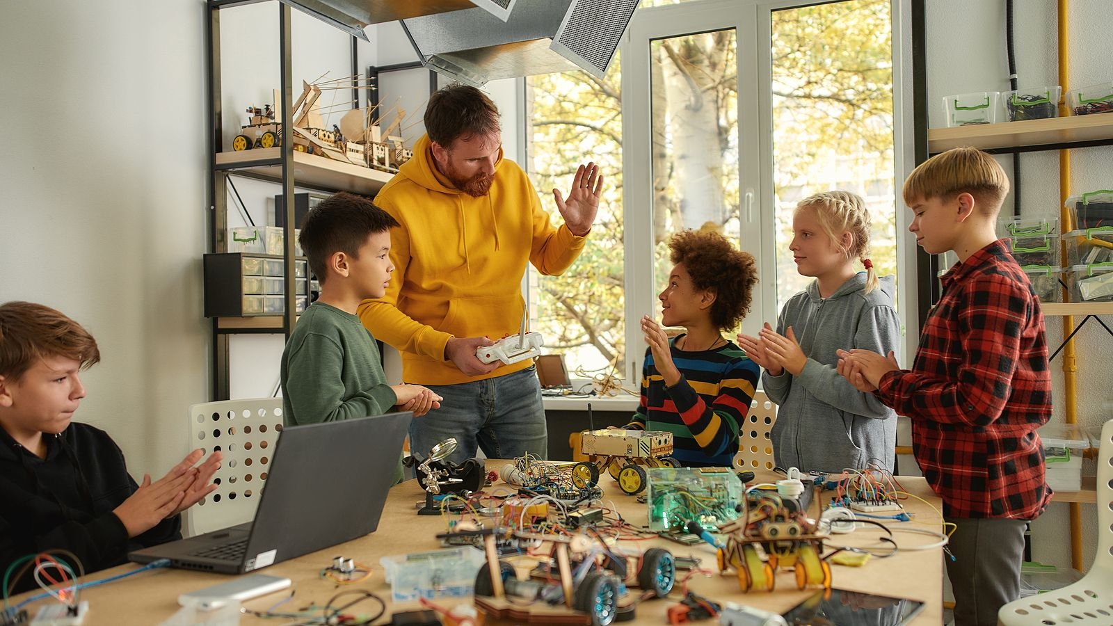 10 Life Lessons Your Child Can Learn From Coding Classes