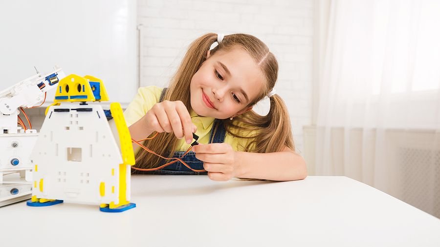 6 Ways to Teach Your Kid to Think Like a Programmer