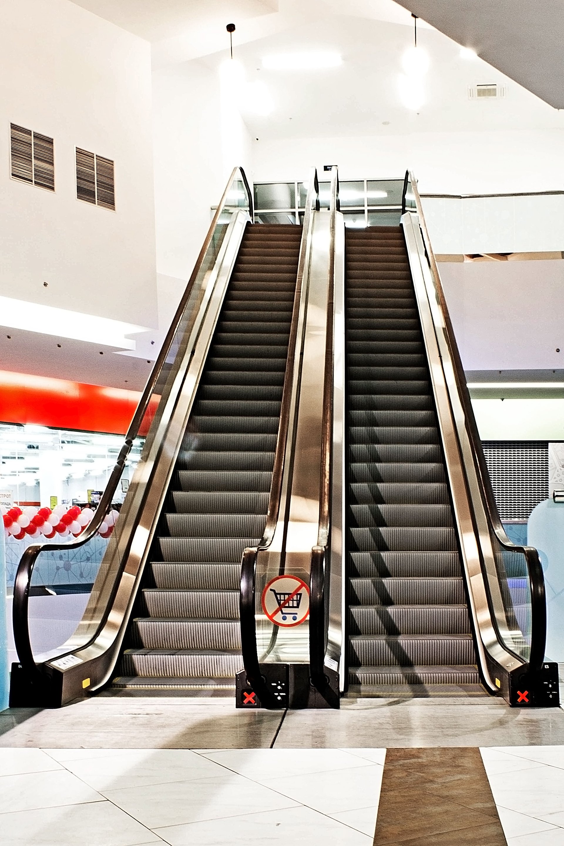 Escalators and Moving Walkway | LM Lift