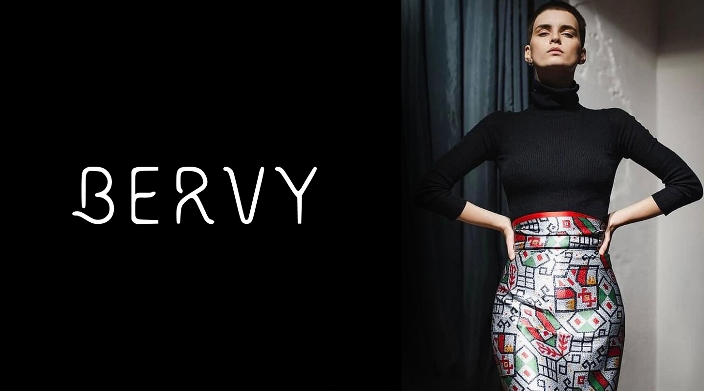 Шовкові хустки з українською мозаікою