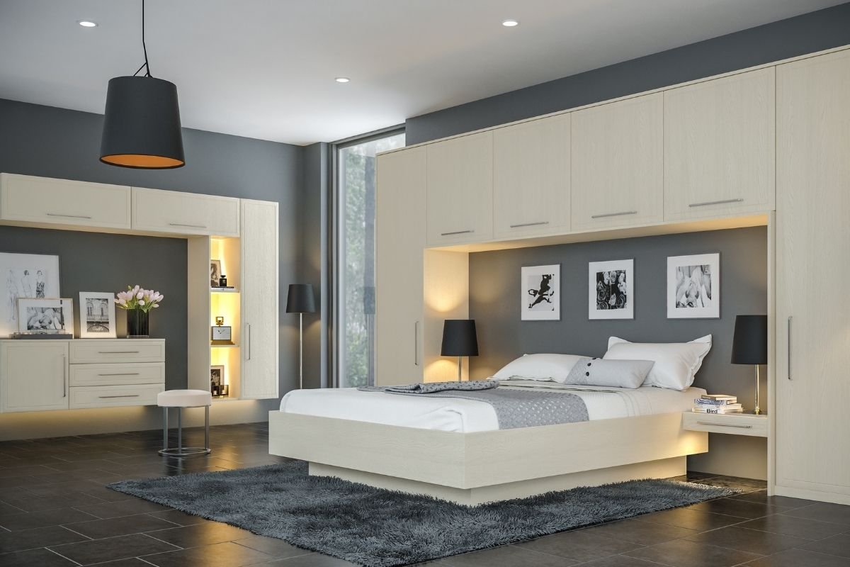 Fitted Bedrooms by Matthew Bray Interiors in Leicestershire
